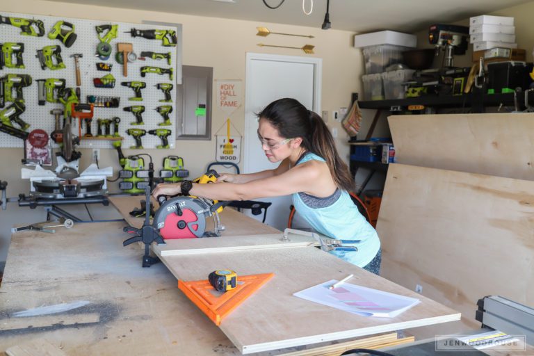 How to Build a DIY Mobile Workbench - Building Strong