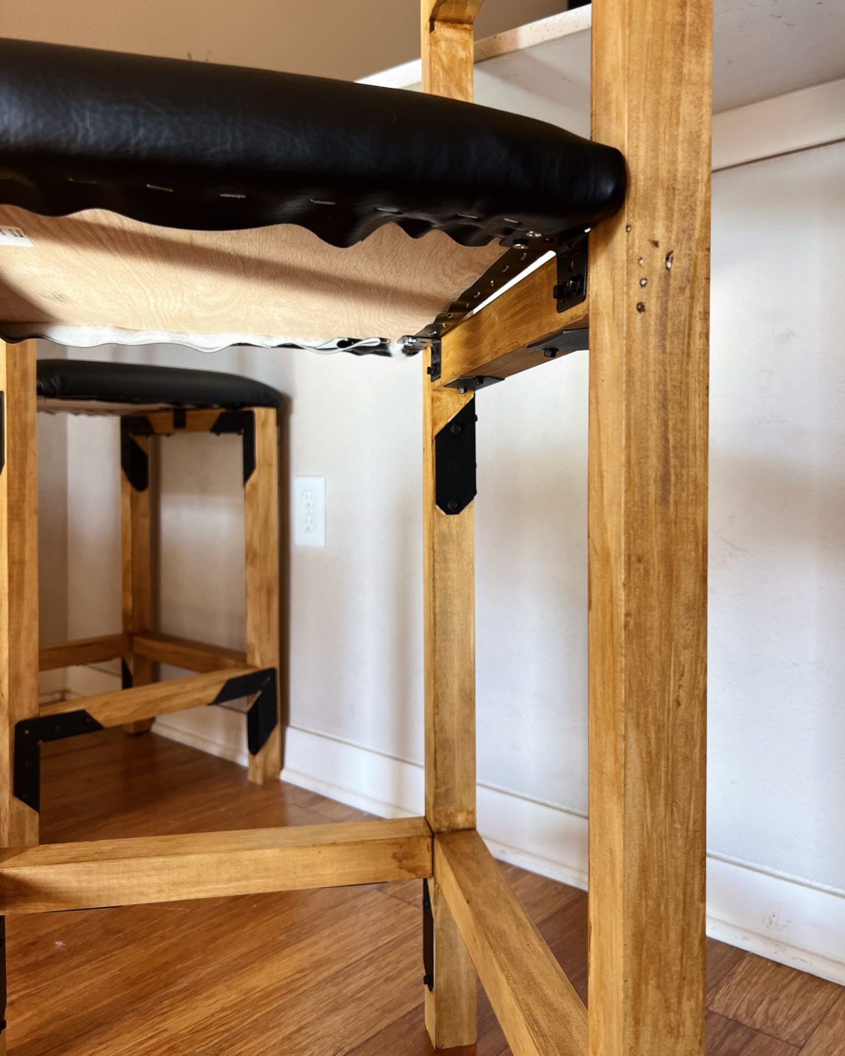 DIY Counter Bar Stools with Joana Bianchi - Building Strong